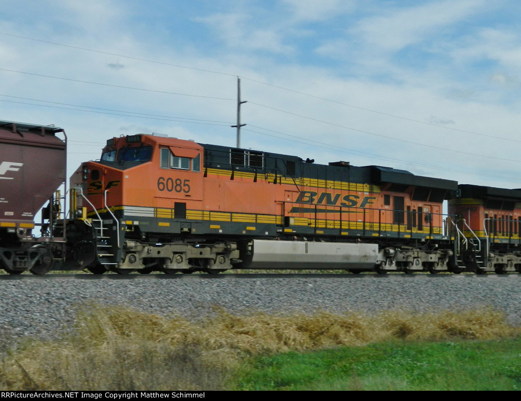 BNSF 6085